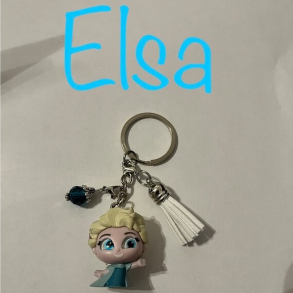 Other | Disney Doorable Series 7 Keychains Of Anna And Elsa | Poshmark